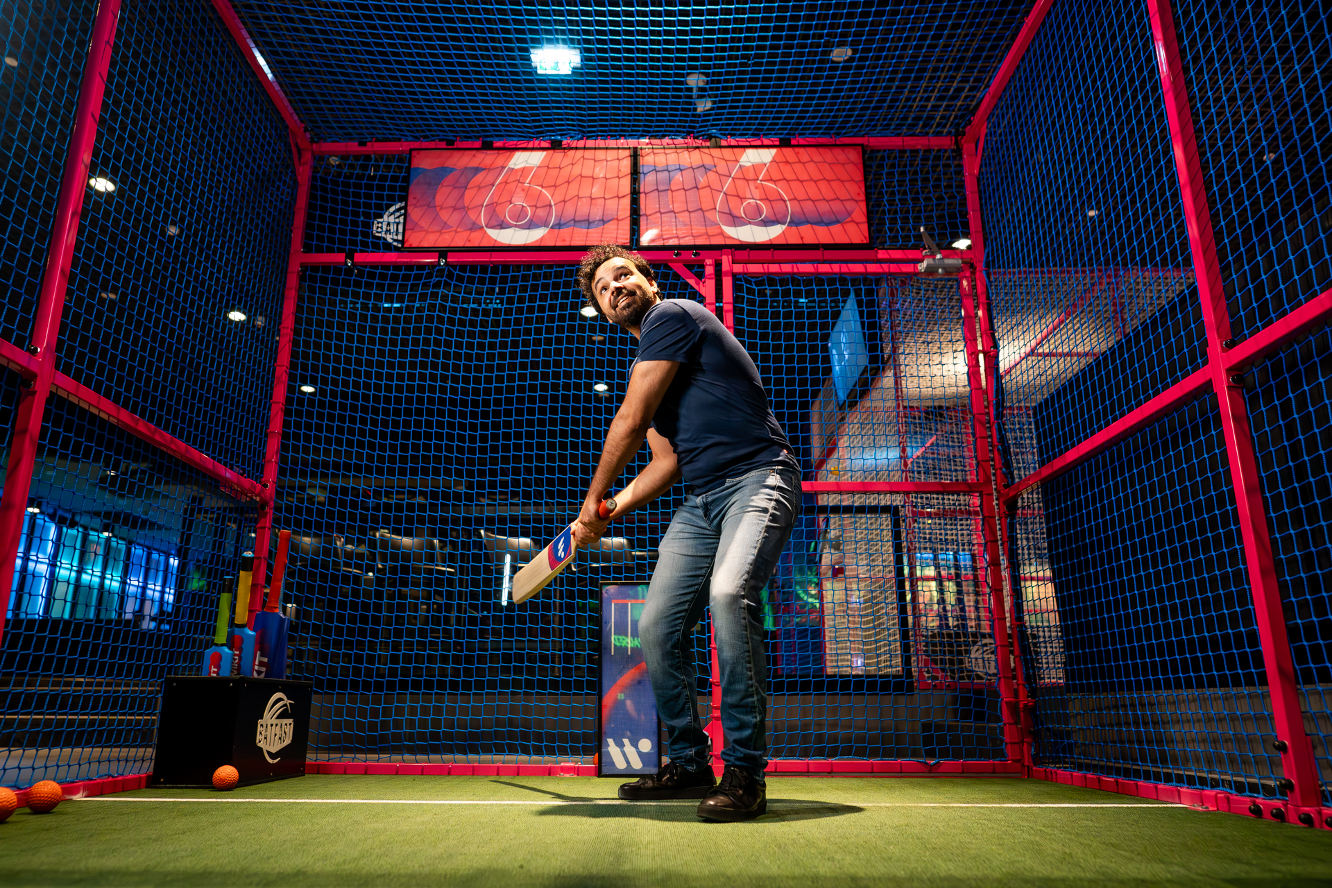 Who We Are: Tiger Strikes | Dubai Golf